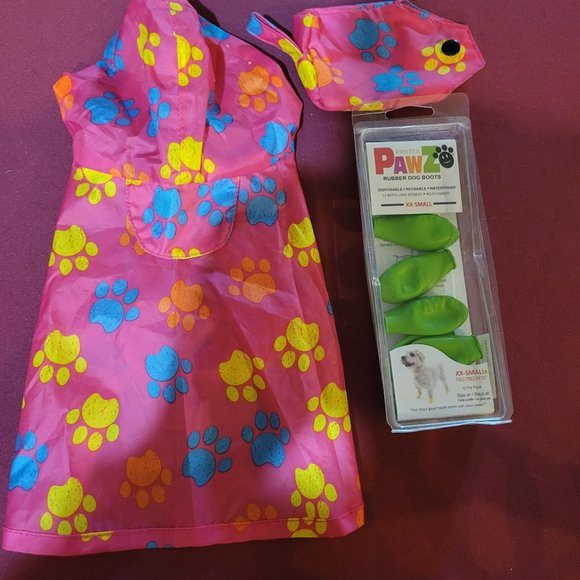 Top Paw and PawZ | Dog | Top Paws Xs Raincoat For Dog And Paw Z Booties ...